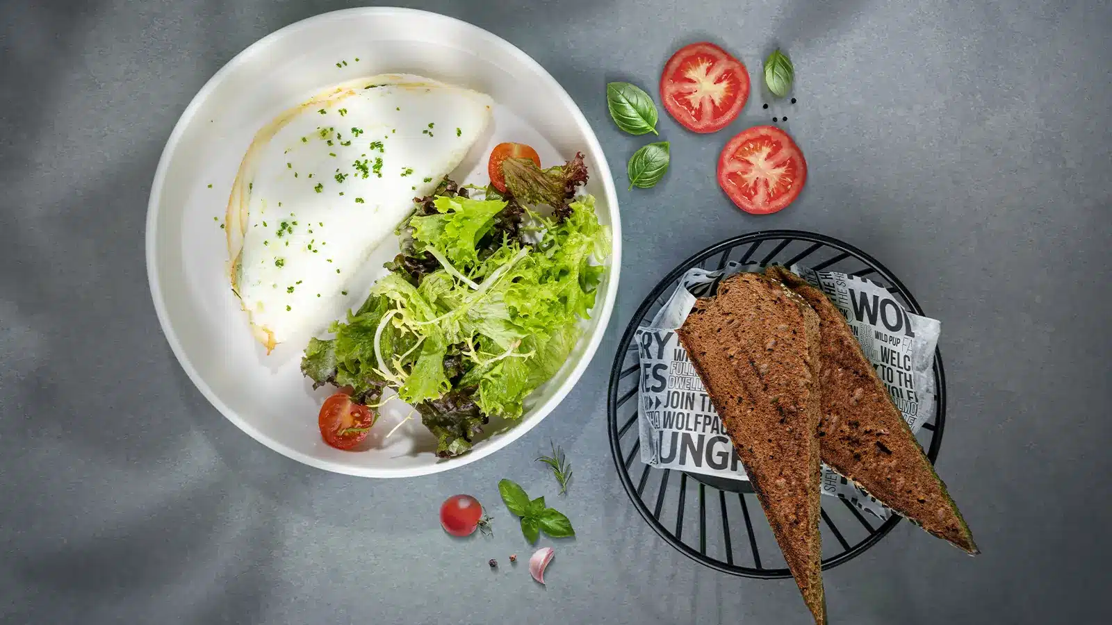 Hungry Wolves - Cafe restaurant with a family-friendly menu